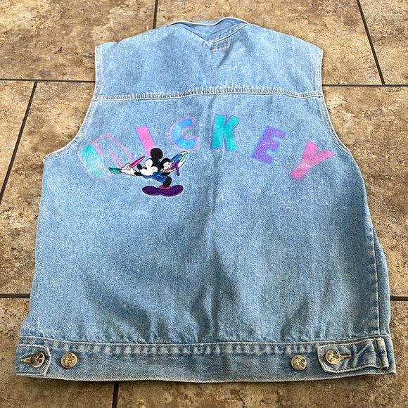 Disney | Jackets & Coats | Vintage Walt Disney Company By Jerry Leigh ...